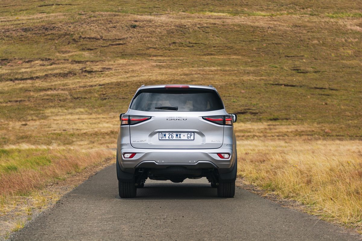 Isuzu MU-X (2023) Launch Review