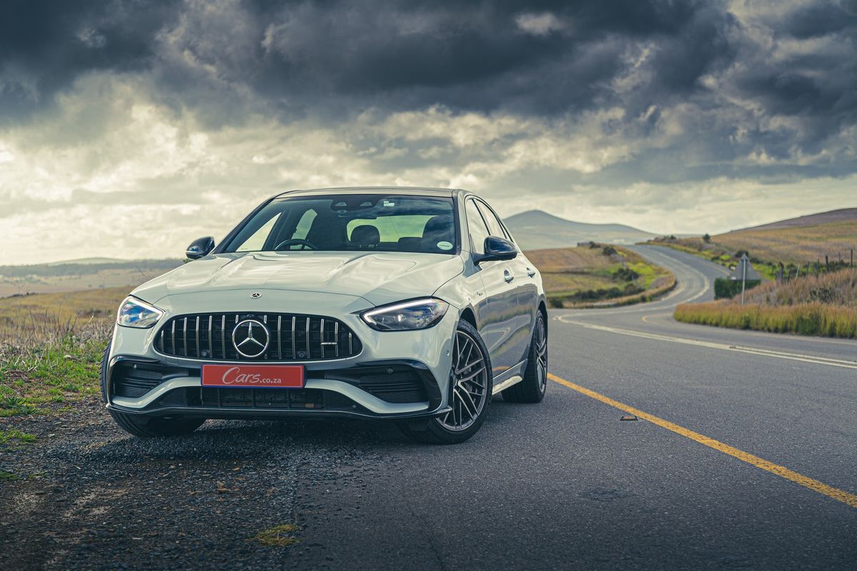 Mercedes-AMG C43 (2023) Review
