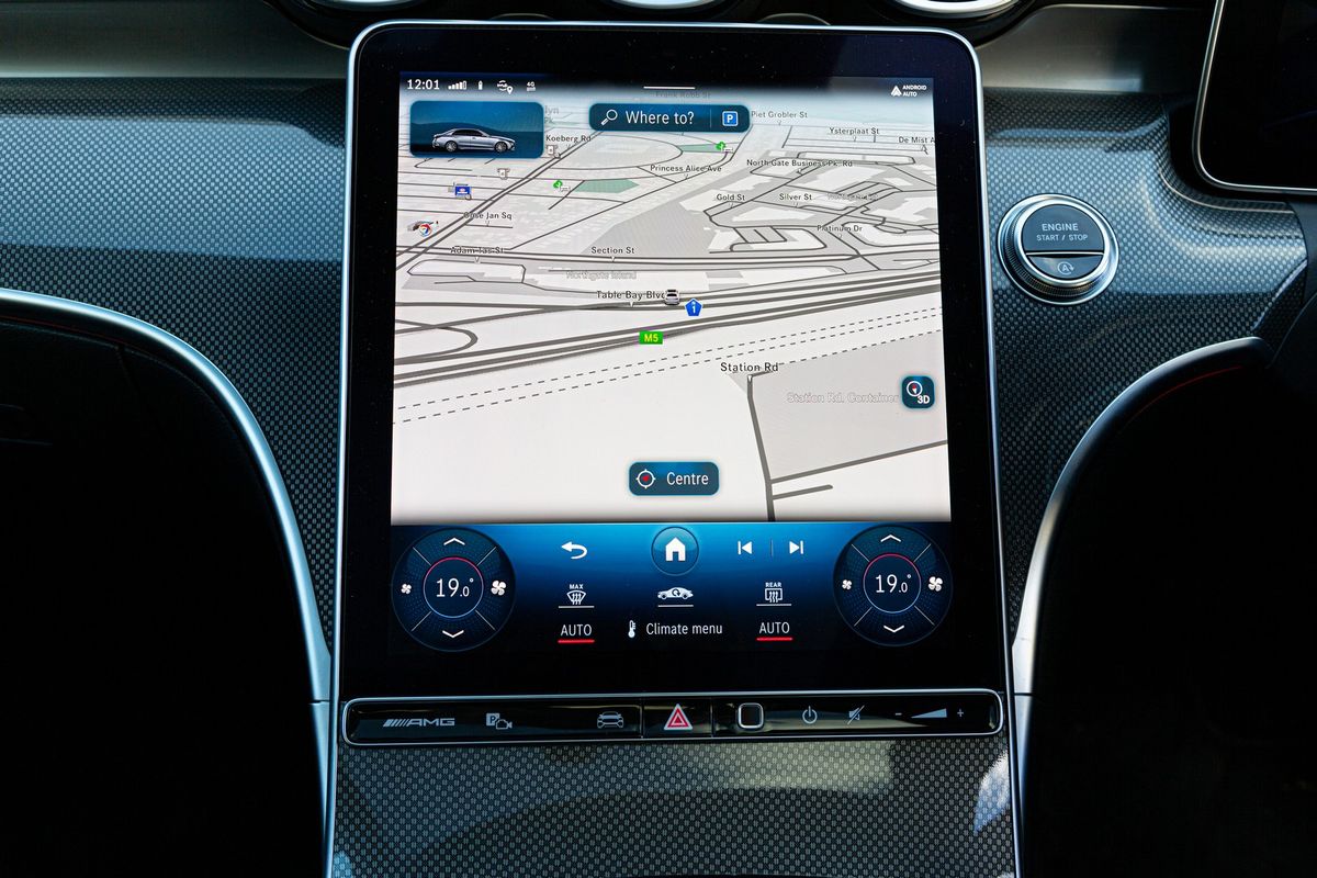 Mercedes-AMG C43 (2023) Review