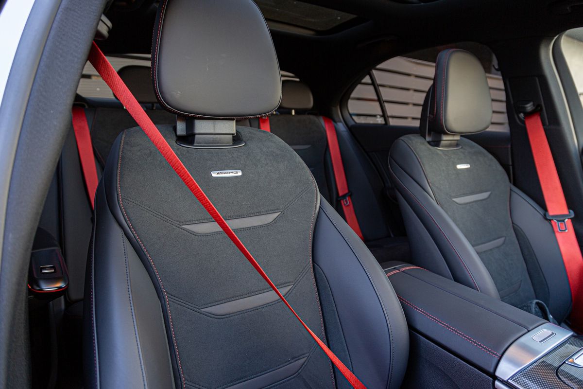 Mercedes-AMG C43 (2023) Review