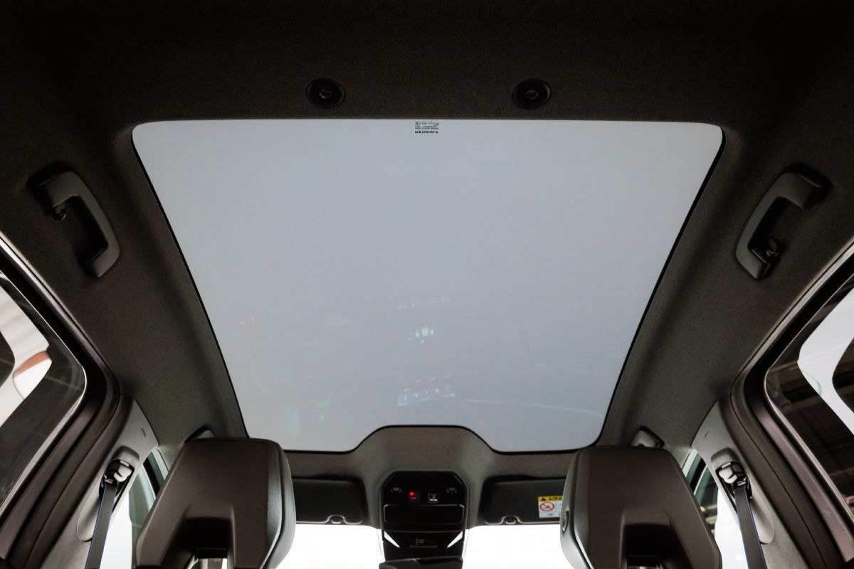 New Renault Rafale Unveiled as Coupé-SUV Flagship