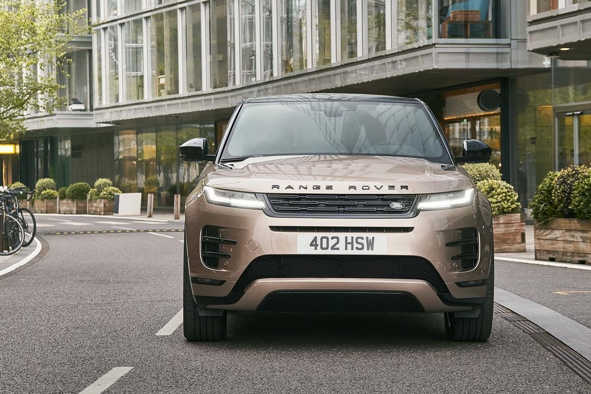 Range Rover Evoque (2023) Price & Specs