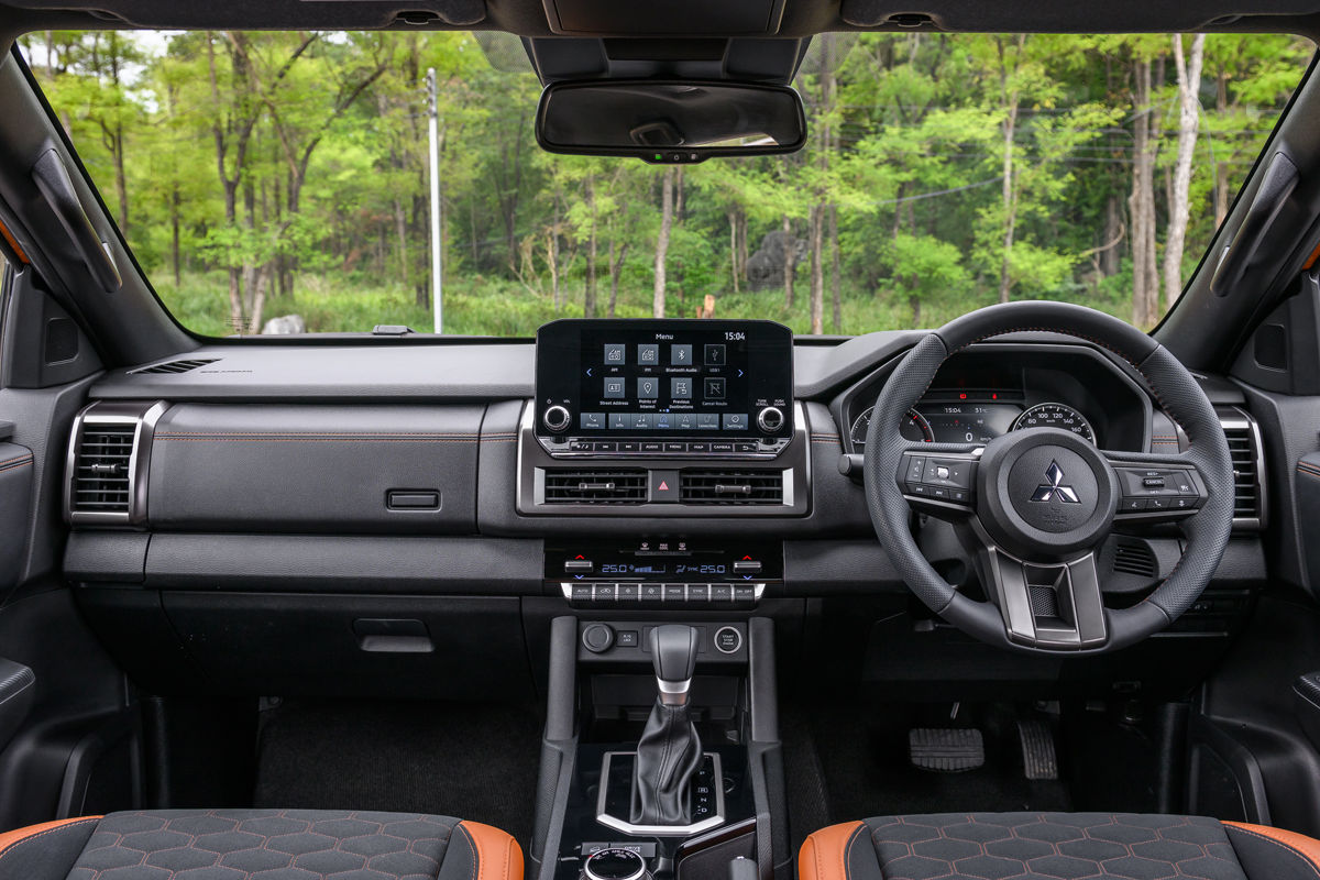 Bold New Mitsubishi Triton Bakkie Revealed!