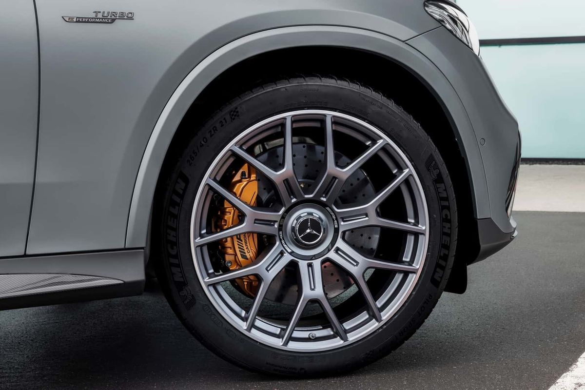 2025 Mercedes-AMG GLC 63 S Coupe Revealed