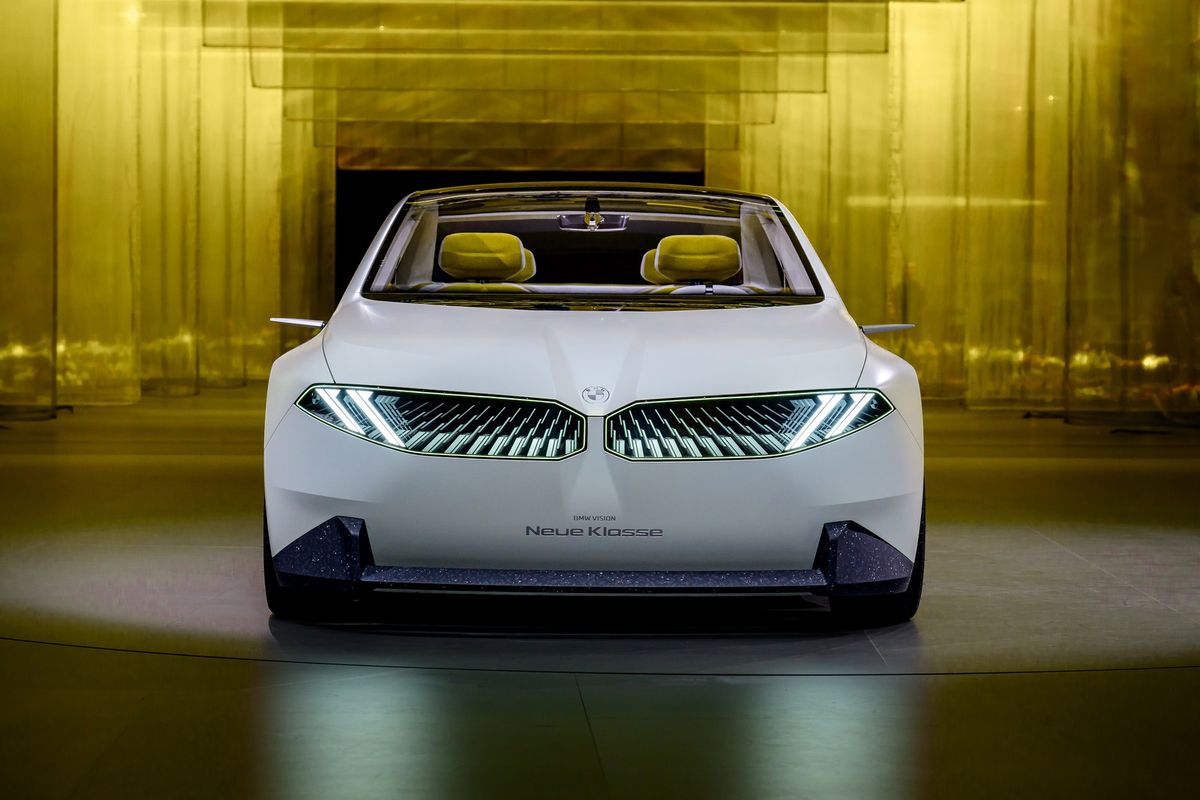 BMW Vision Neue Klasse Concept Previews Next-Gen BMW Vehicles
