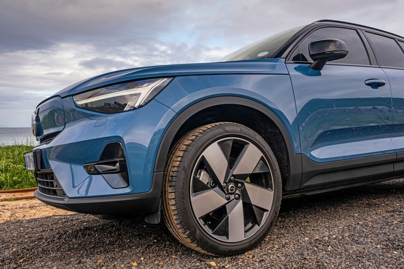 Volvo XC40 Recharge (2023) Review