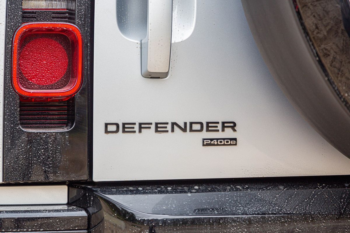 Land Rover Defender PHEV (2023) Review