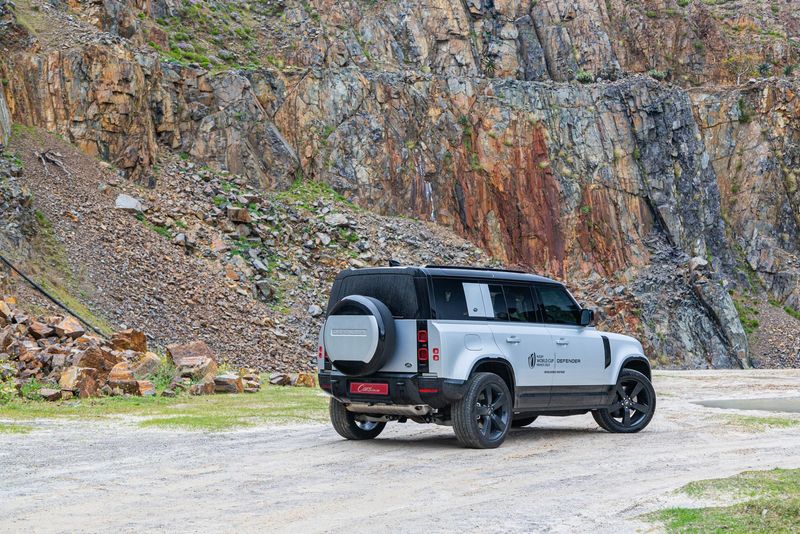 Land Rover Defender PHEV (2023) Review