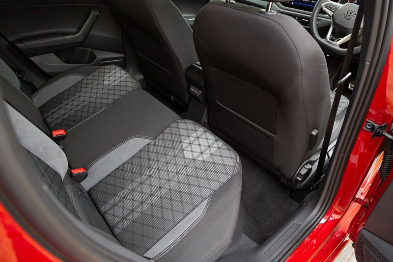 Volkswagen Taigo (2023) Review