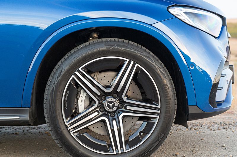 Mercedes-Benz GLC coupe (2024) Review