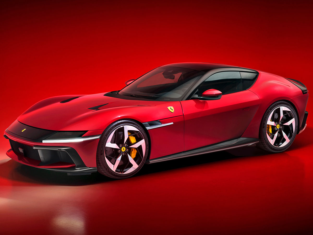 Ferrari 12Cilindri (2024) Price & Specs