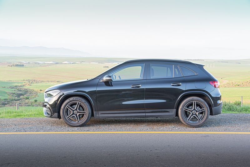Mercedes-Benz GLA (2024) Review