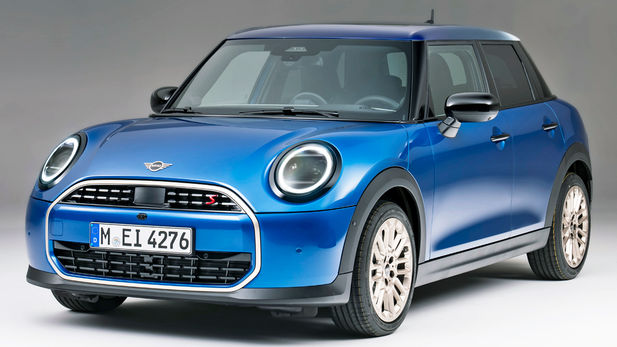 Mini Cooper 5-Door (2024) Price & Specs