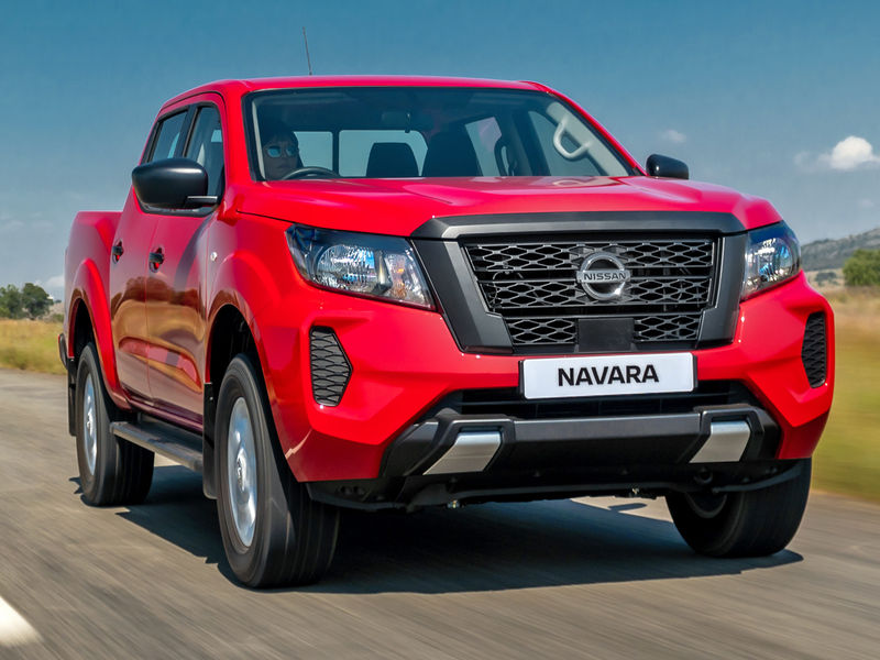 Nissan Navara double-cab entry point to drop by R50k