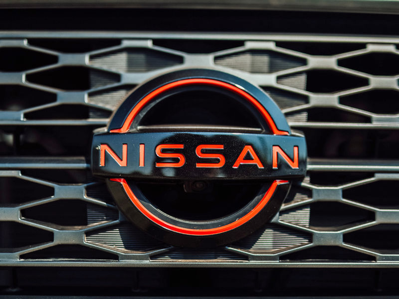 Nissan Navara double-cab entry point to drop by R50k