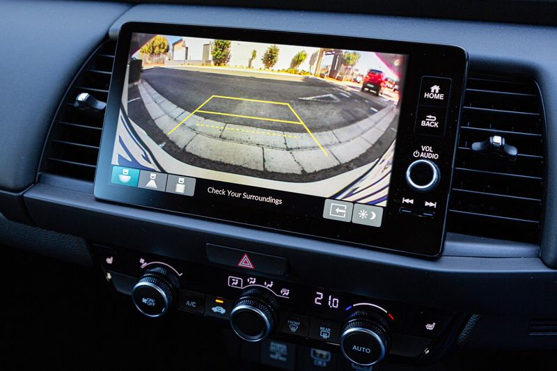 Honda Fit Hybrid (2024) Review