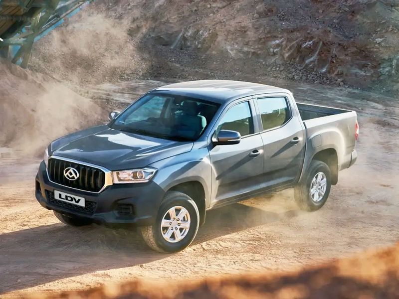 5 Cheapest Automatic Double-Cab Bakkies in SA