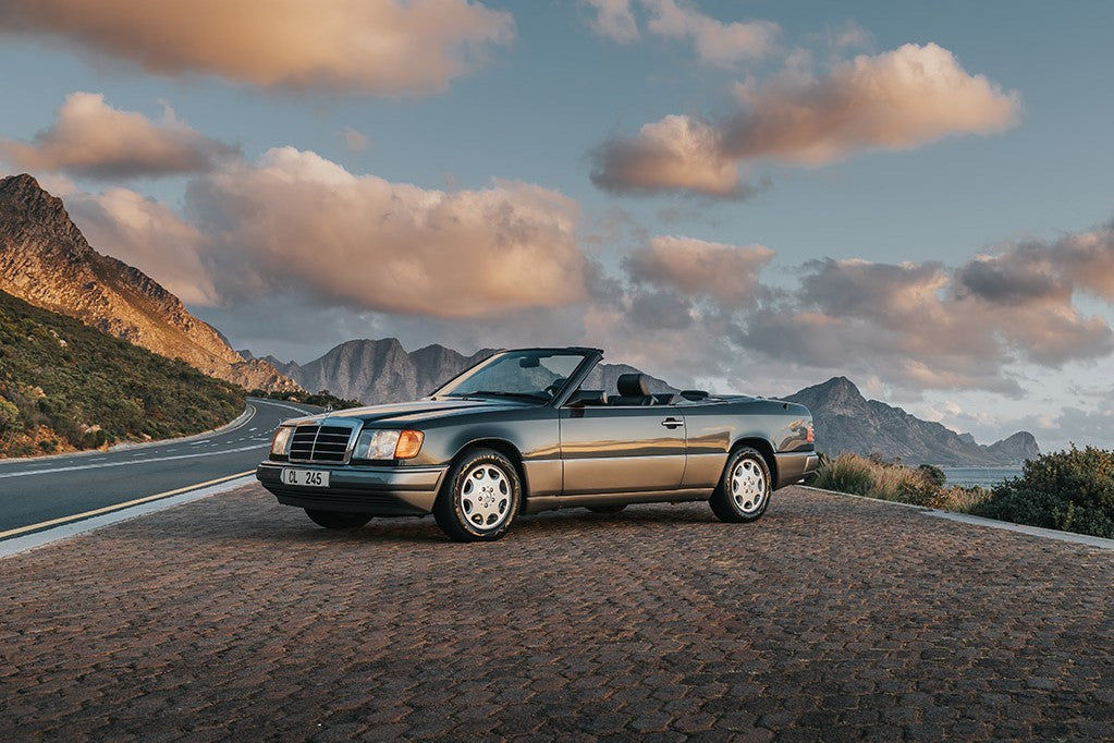 Mercedes-Benz 300CE Cabriolet: Classic Drive