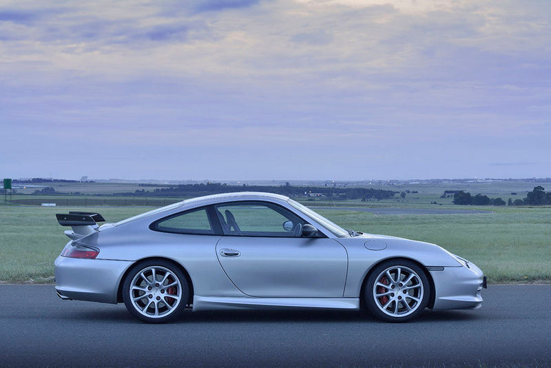 Porsche 911 (930) Turbo vs (996) GT3: Classic Comparison