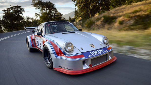 Martini Racing 911 Carrera RSR tribute: Classic Drive