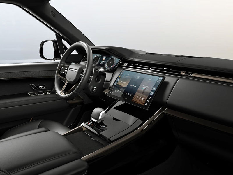 V8-powered Range Rover Sport P530 back in SA line-up!