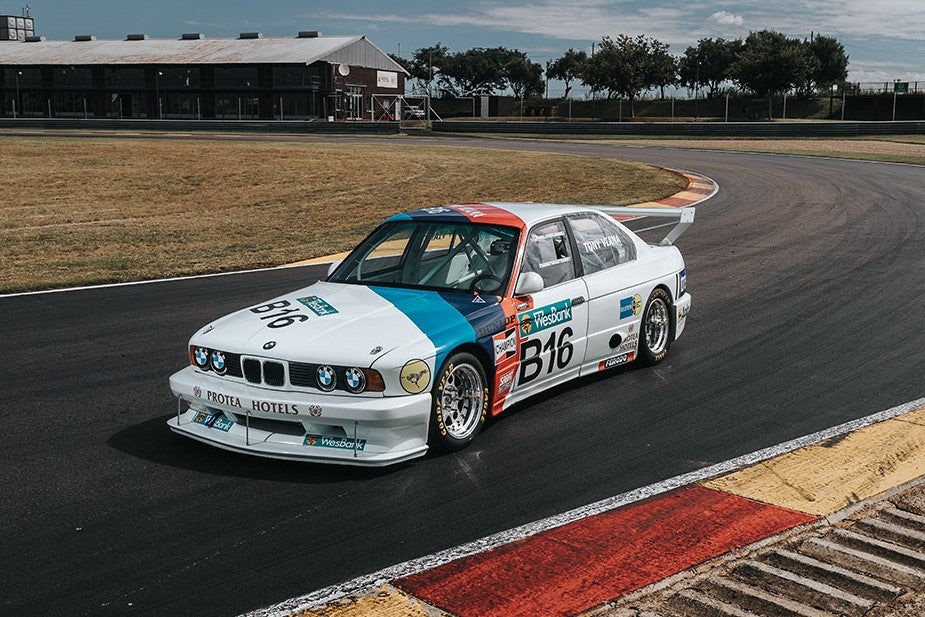 Tony Viana's BMW (E34) 535i race car: Classic Drive