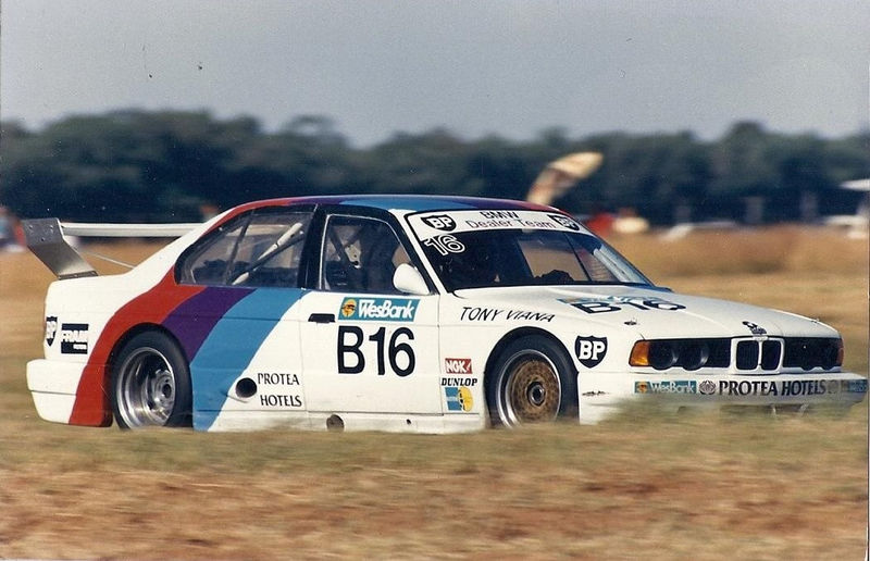 Tony Viana's BMW (E34) 535i race car: Classic Drive