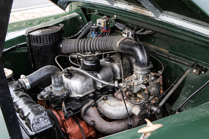 Land Rover Series 1: Classic 4x4 Drive