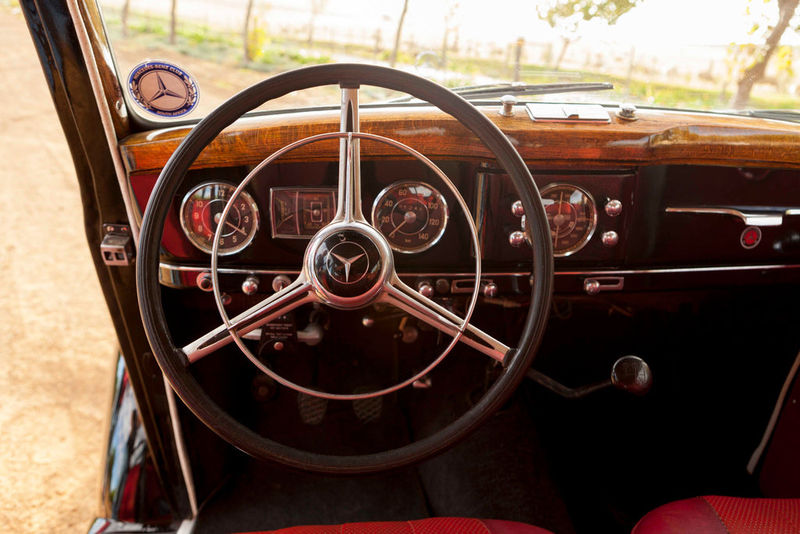 Mercedes-Benz 170S: Classic Drive