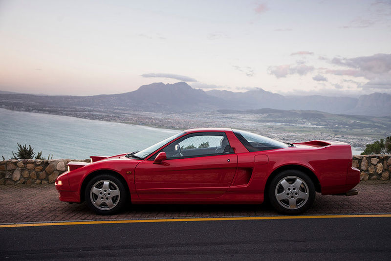 Ferrari 348 vs Honda NSX: Classic Comparison