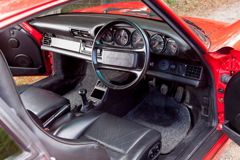 We drive 3 generations the air-cooled Porsche 911 Turbo