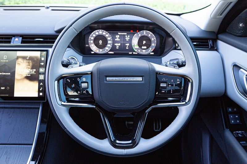 Range Rover Velar PHEV (2025) Review