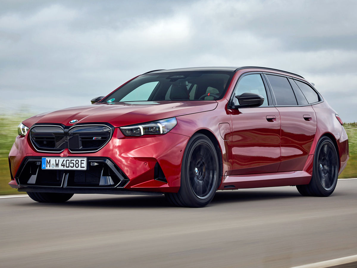 BMW M5 Touring (2025) Price & Specs