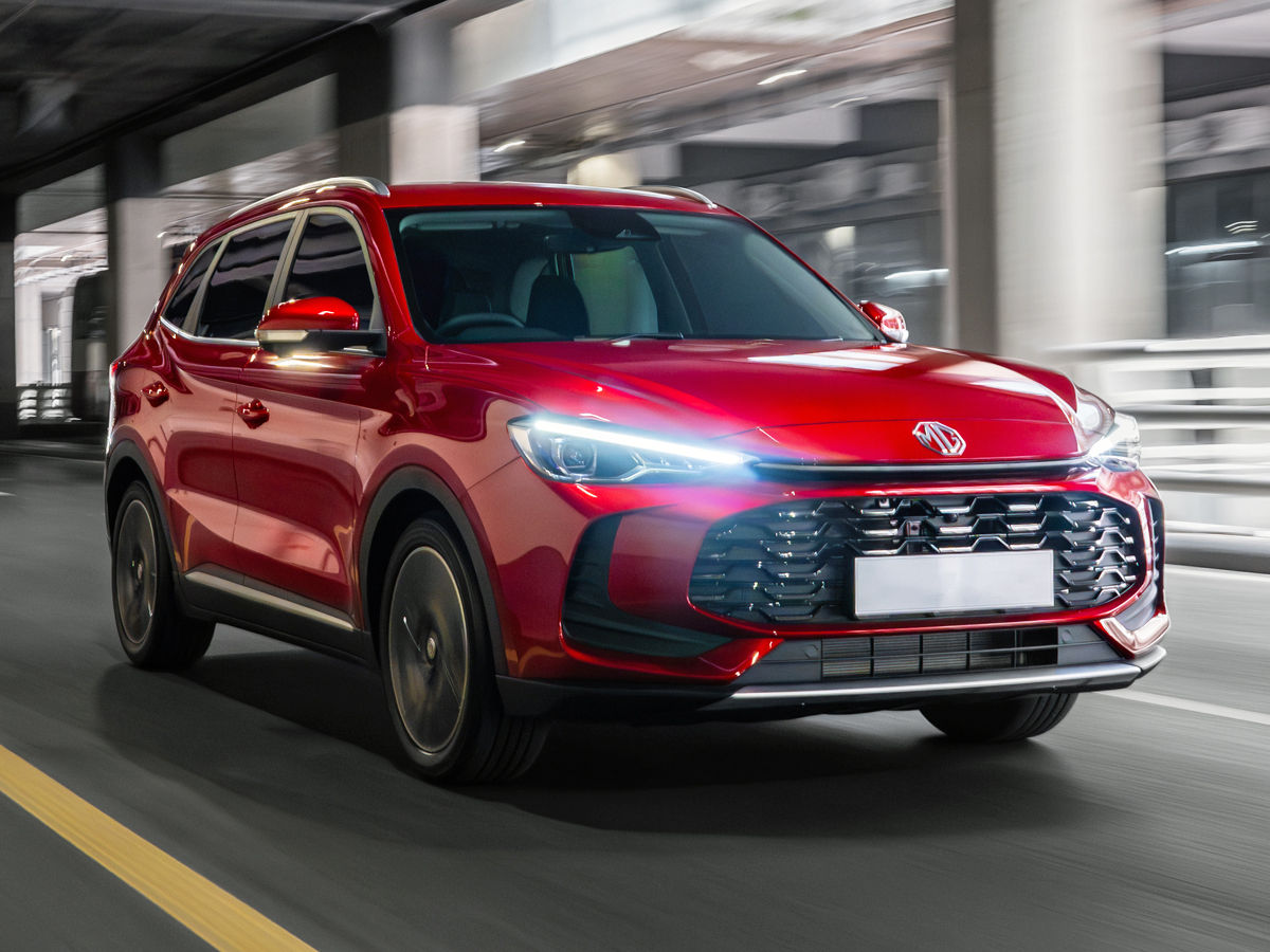 MG ZS Pro (2025) Price & Specs