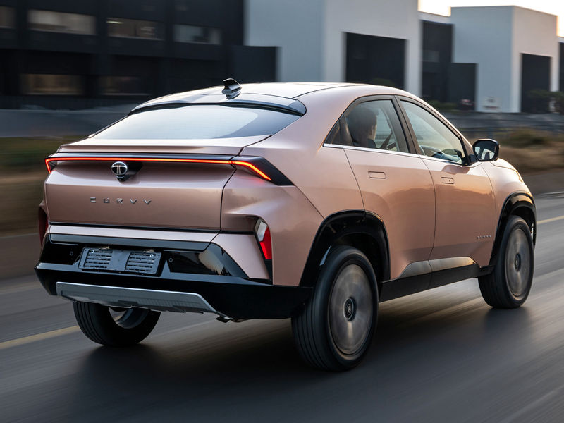 Tata Curvv (2025) Price & Specs
