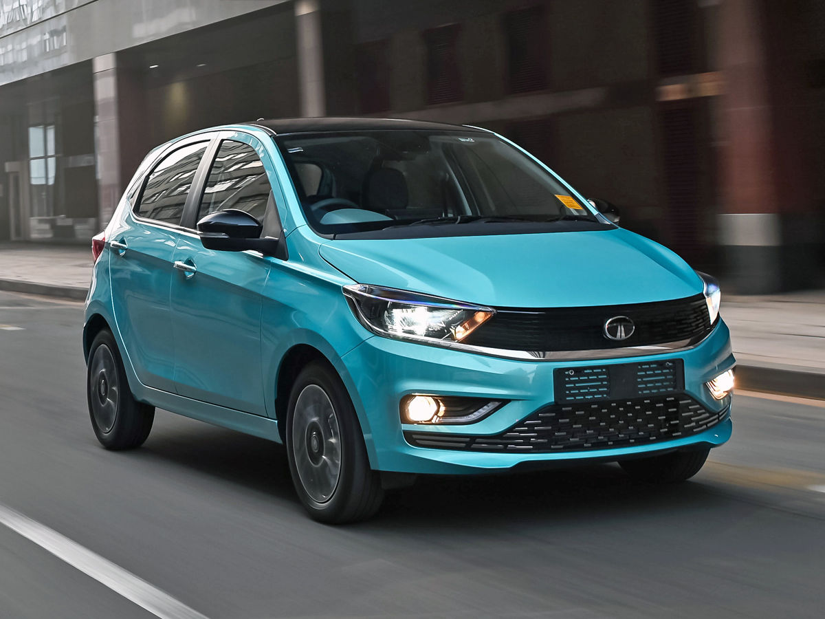 Tata Tiago (2025) Price & Specs
