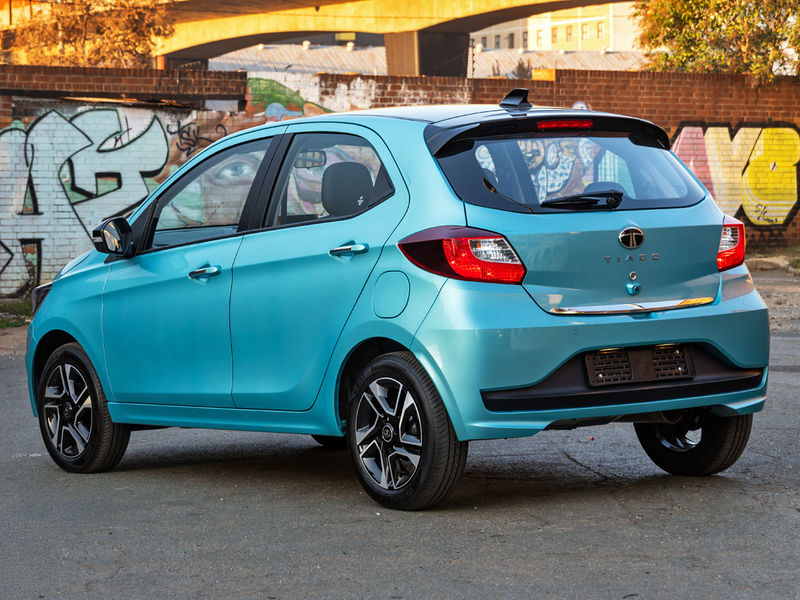 Tata Tiago (2025) Price & Specs