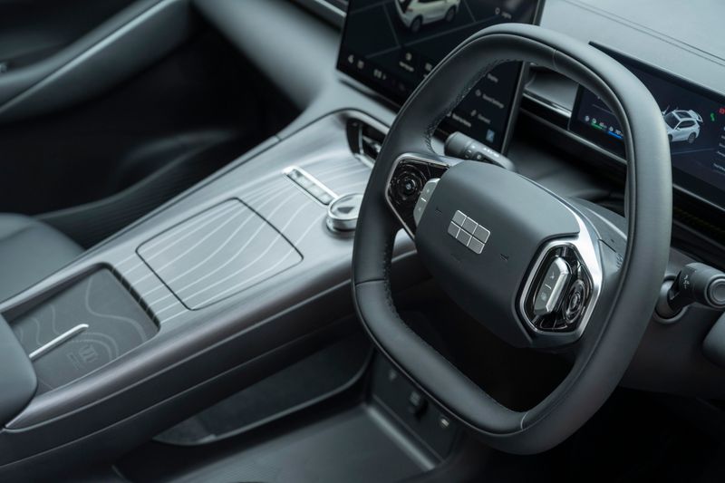 Geely E5 & E5 EM-i: Setting a new standard