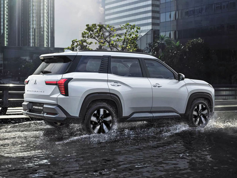 Mitsubishi Destinator (2026) Price & Specs